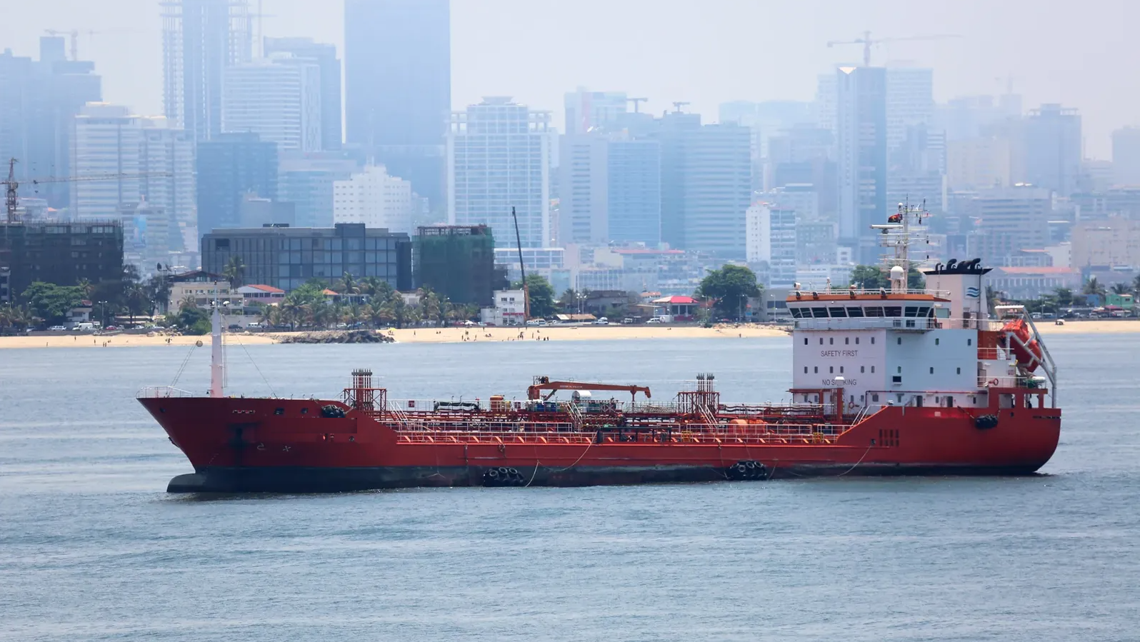 MT BOM JESUS DWT 5667 MTS blt 2006 - ships